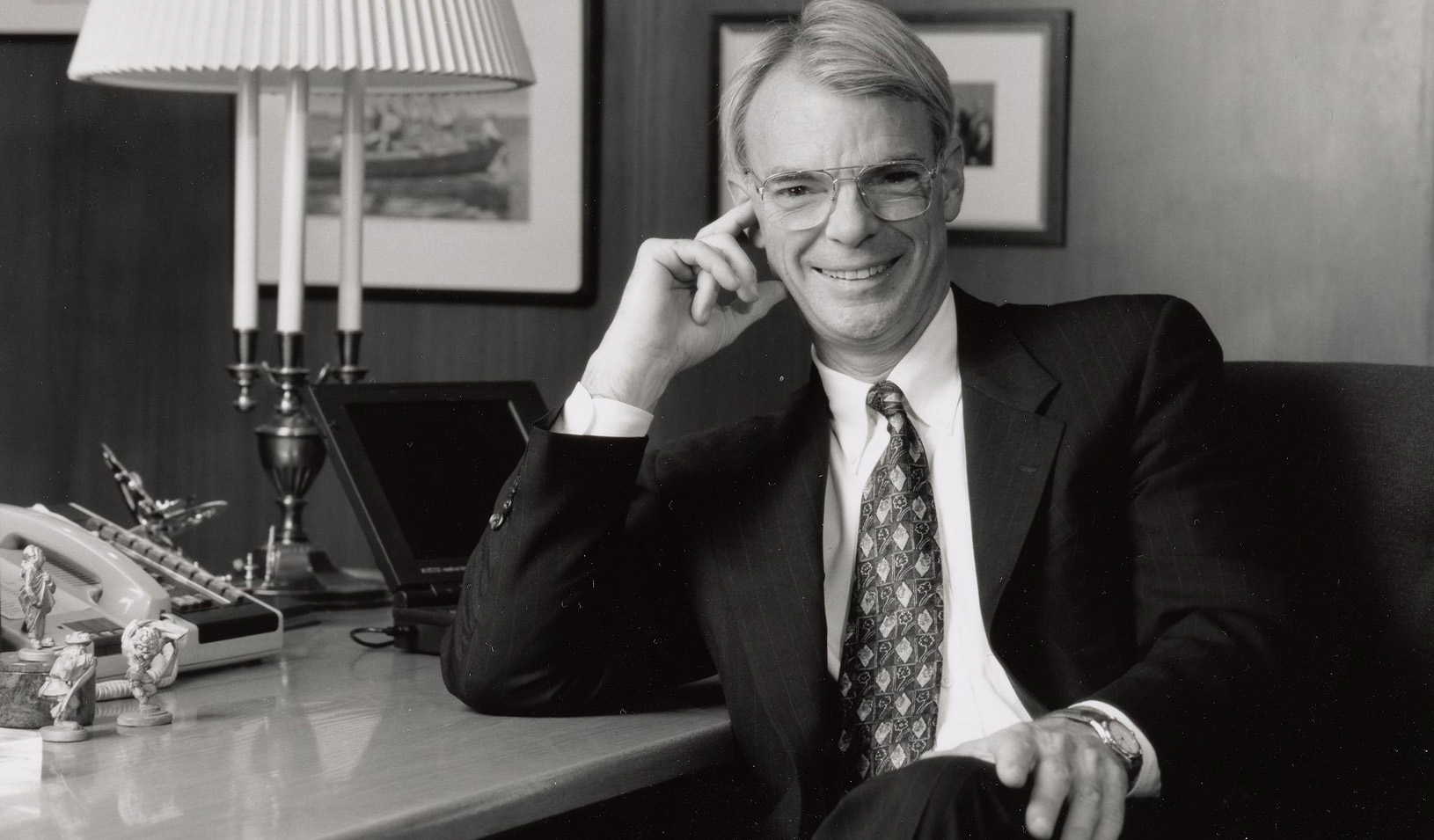 Professor A. Michael Spence Shared 2001 Nobel Prize | Stanford GSB ...