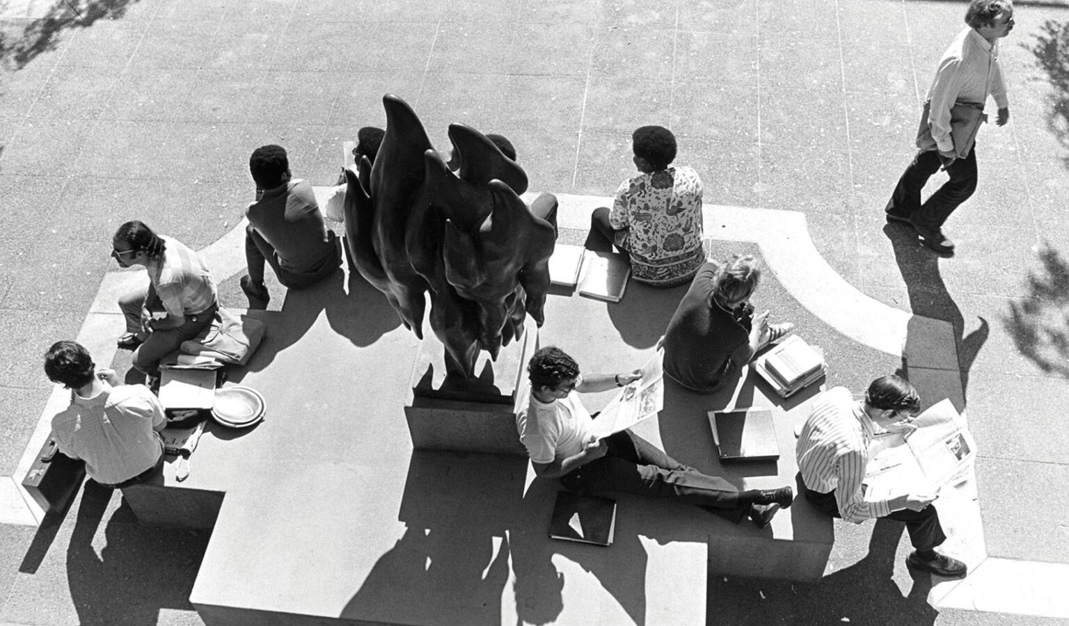 Flocking Around Art | Stanford GSB Centennial